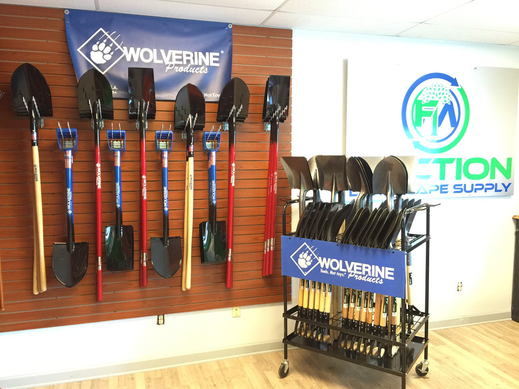 WL900 - WOLVERINE WOOD LONG HANDLE #2 ROUND POINT SHOVEL - MADE IN USA ...